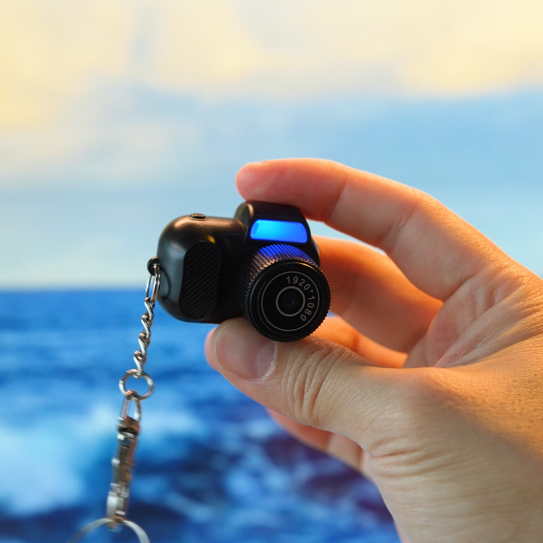 MiniSnaps Mini Camera Keychain - Smallest HD Camcorder for Video Recor ...